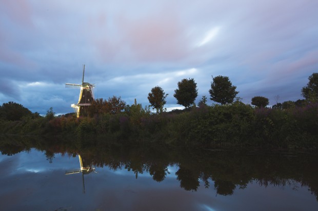 Nicole & Riley - Windmill Island - Holland wedding - lizzie photolizzie ...